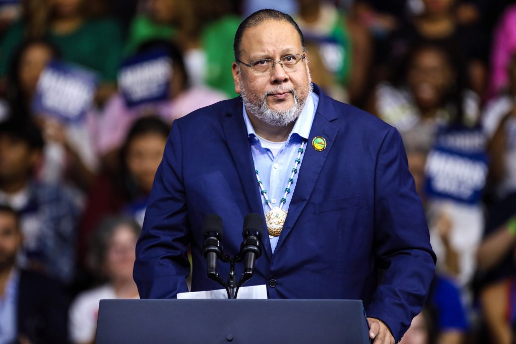 Governor Stephen Roe Lewis opens Kamala Harris rally in Arizona ...